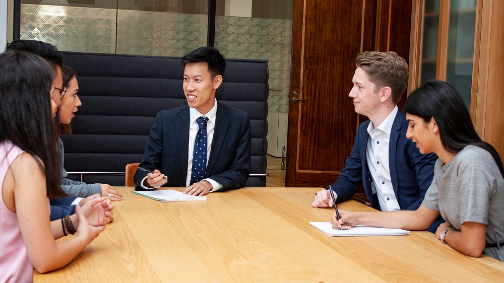 Meet Eric, Law Graduate at Ashurst | Explore Careers Australia